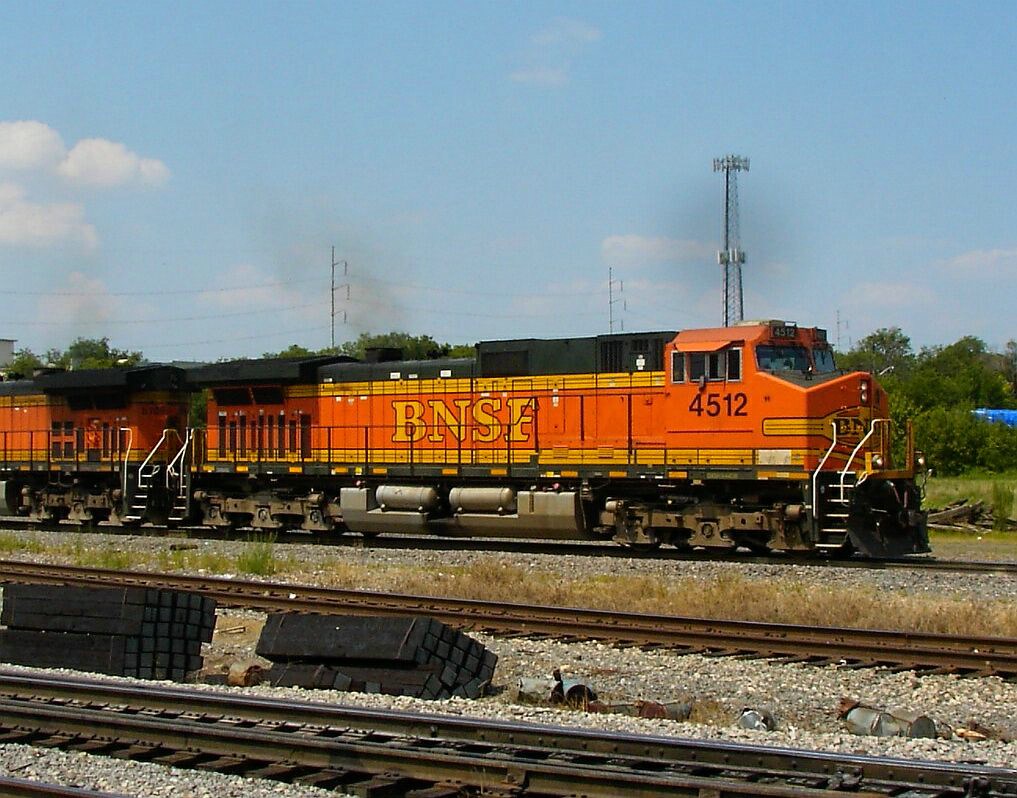 BNSF 4512